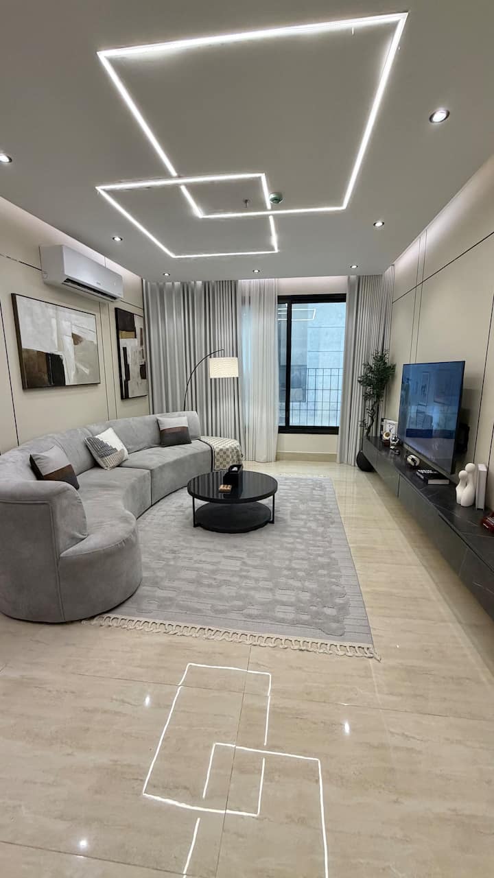 Chic & Luxury 3br Apartment Opposite The Sea - 담맘