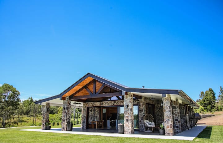 Stone Crest - Aratula