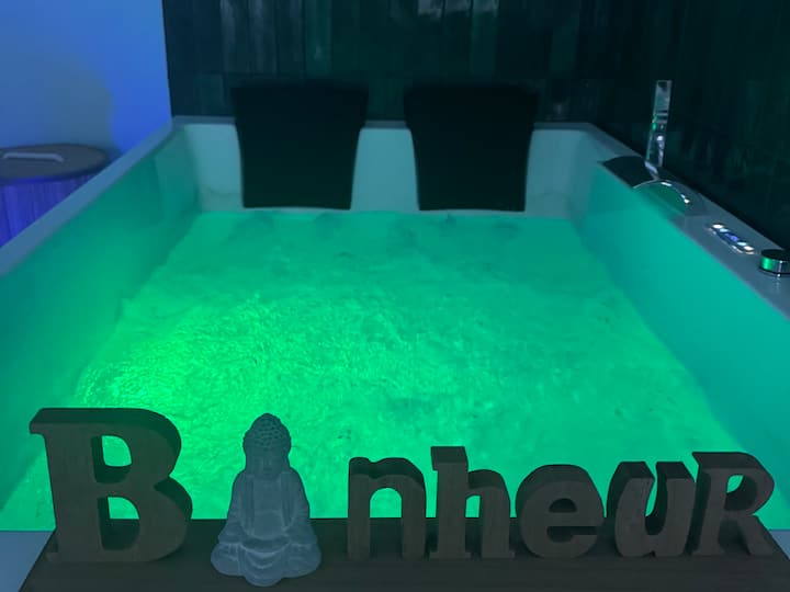 Le Jardin Intime – Séjour Romantique Spa Privatif - Chantilly