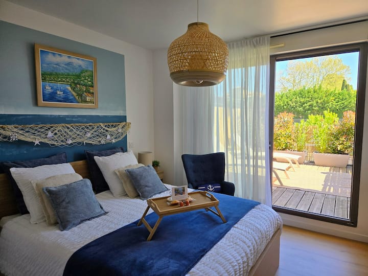 "Studio Bleu"- Terrasse, Piscine, Parking - Ventabren