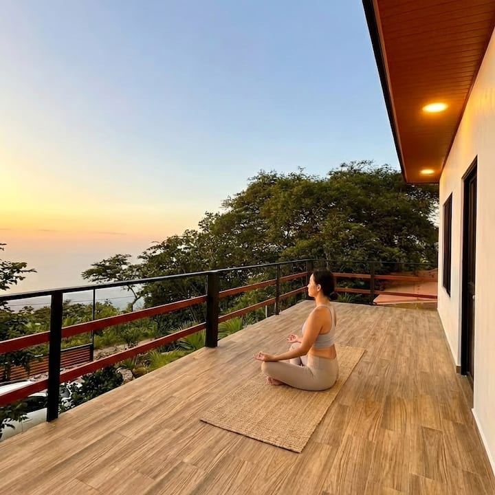 Countryside Escape Yunguilla Valley | Heated Pool - Santa Isabel