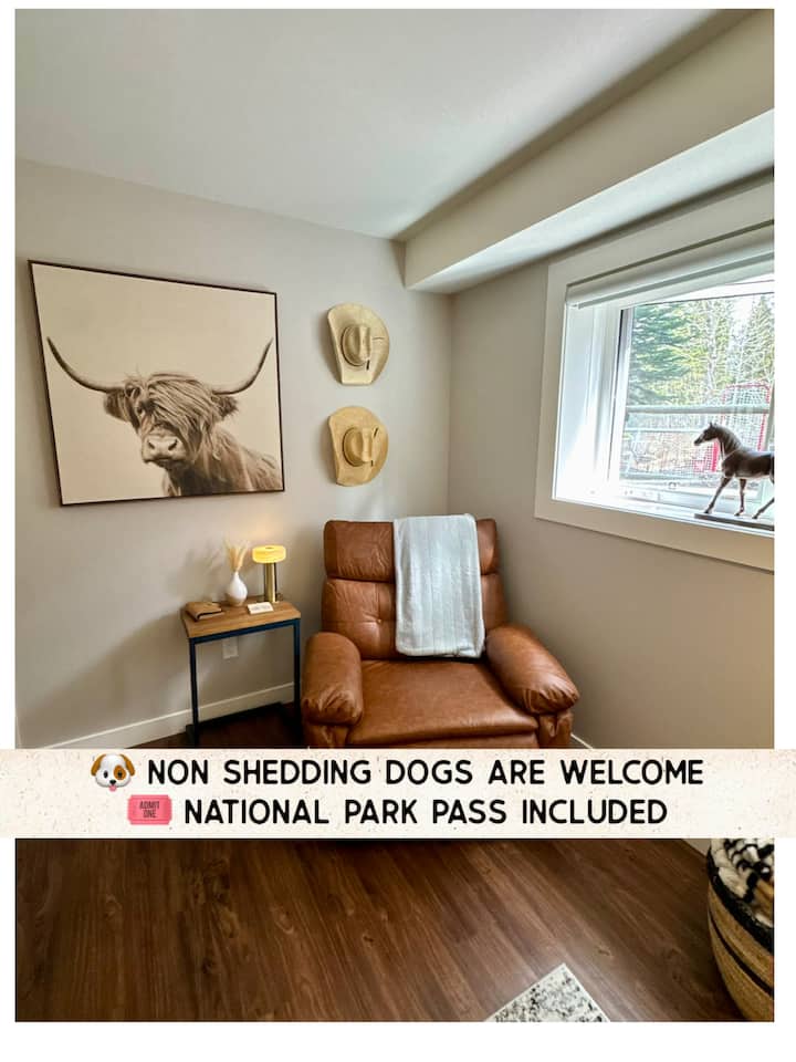 The Bow Modern Suite- Park Pass Included - Canmore