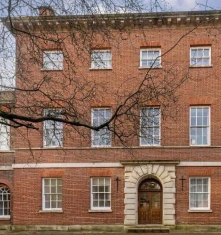 Central City Apartment - Wroxham