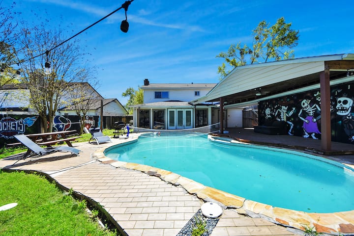Spacious Pool Home Near Iah Sleeps Family & Groups - Aéroport George-Bush de Houston (IAH)