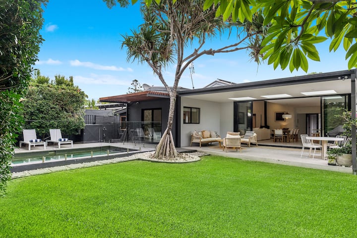 Seabreeze House, The Spacious Beachside Retreat! - Byron Bay