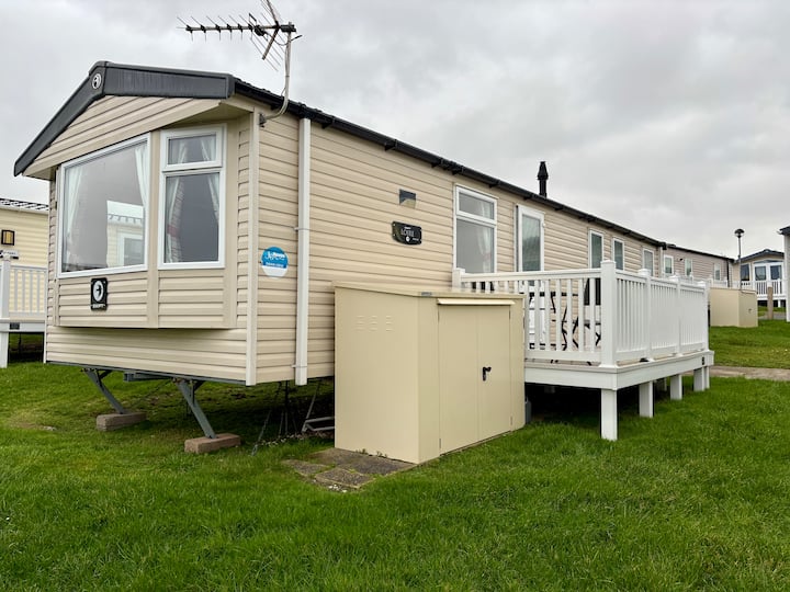 Chesil View - Weymouth