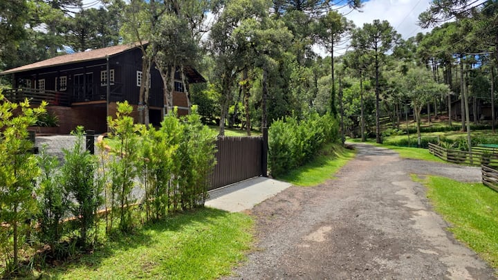 Casa Preta Fursthaus - Campo Alegre