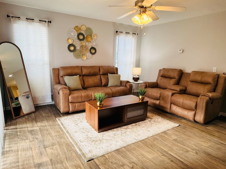 Greenville’s Southern Comfort Retreat - Paris Mountain State Park, Greenville