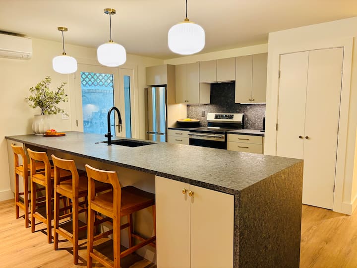 Capital Comfort – Private Suite Near Transit - Gallaudet University, Washington