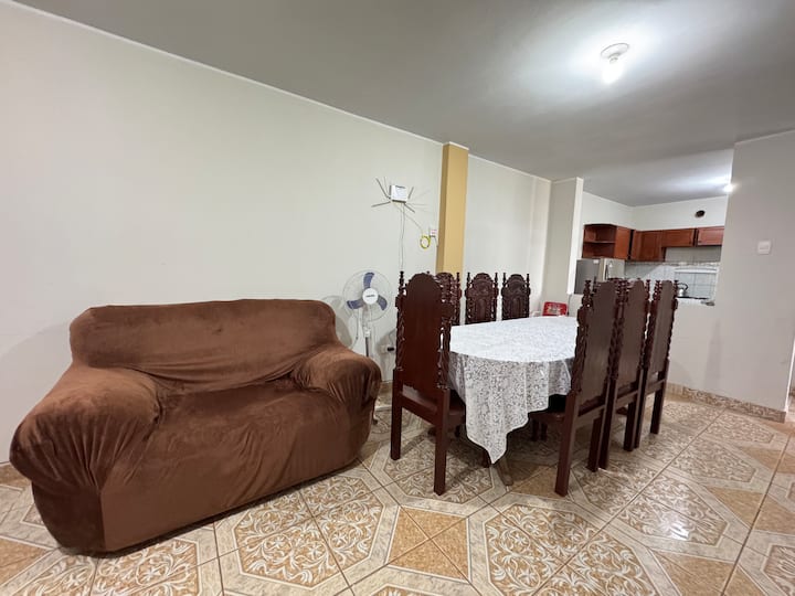 Depa Amoblado Con Vista Al Mar, Cerca A Playa - Pacasmayo