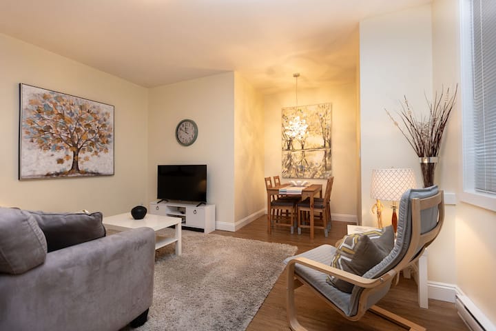 Colwood 2br Suite 10 Min To Beach - Langford