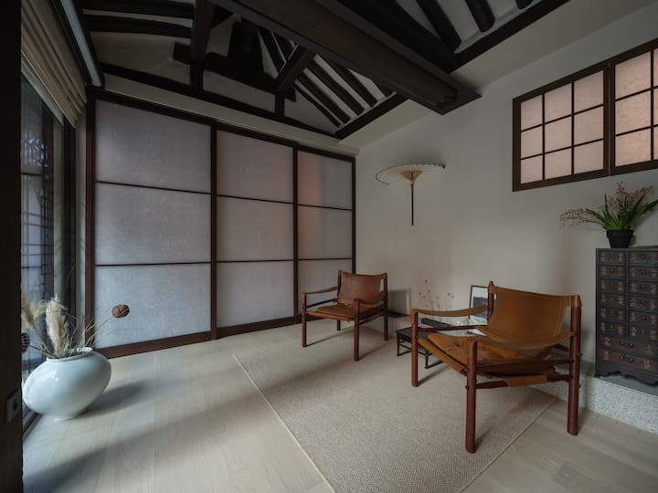 The Cona Hanok (Hae-on-jae) #Luxury#7minfromsubway - South Korea