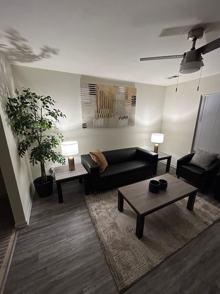 Cozy Home Close To Airport
And City Life! - Charlotte, NC