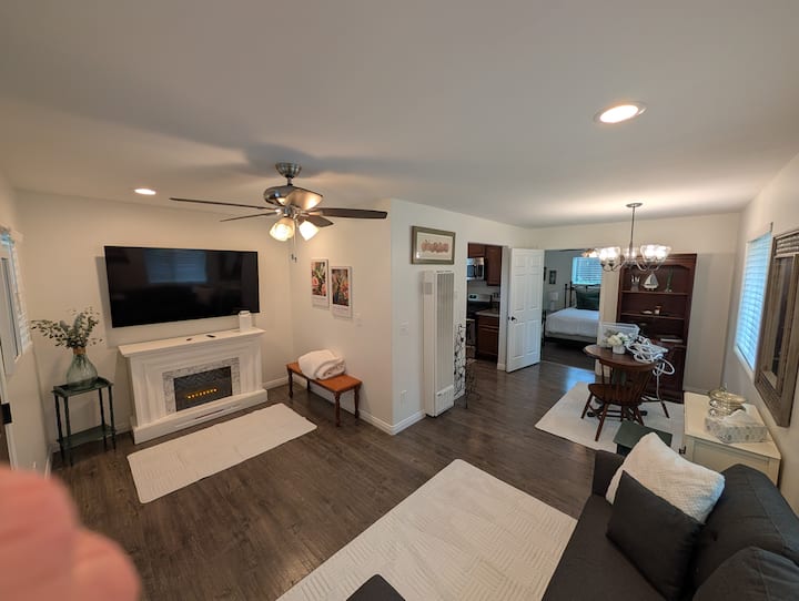 Cute Comfortable Modern 1 Bedroom W/hot Tub - Valley Center, CA