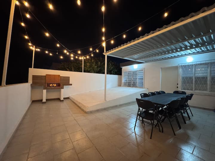 Terraza Privada + Asador | Espacio De 4 Hasta 10 P - Monterrey