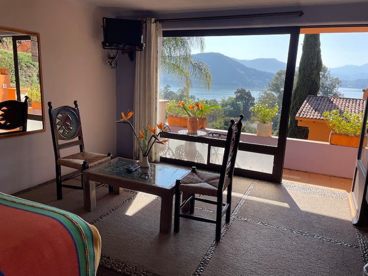 Habitación Con Hermosa Vista Al Lago - Valle de Bravo