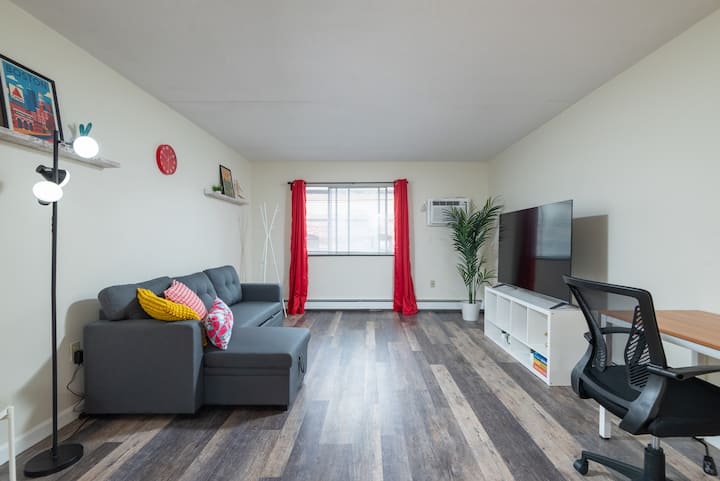 Close To The Subway-free Parking-location - Boston, MA