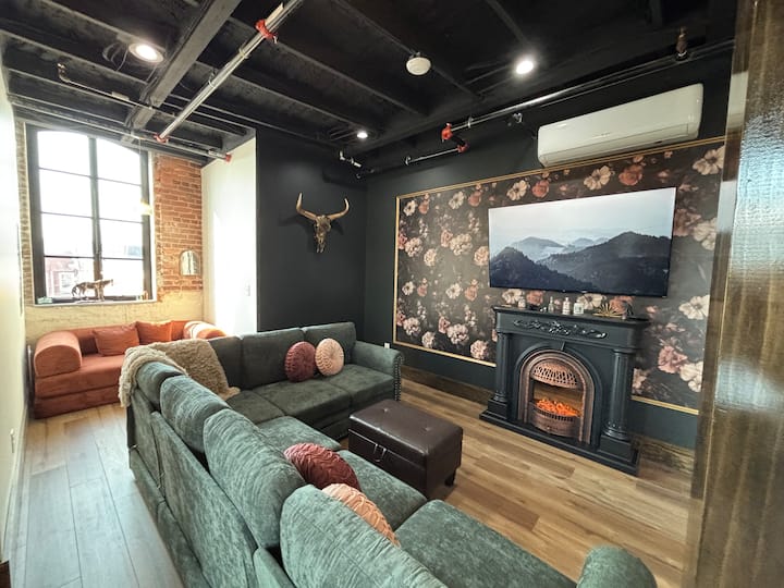 Heart Of Mystic Falls - Covington, GA