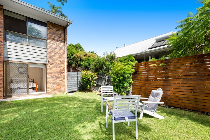 Chapel Hill Guesthouse - Modern & Central - Brisbane