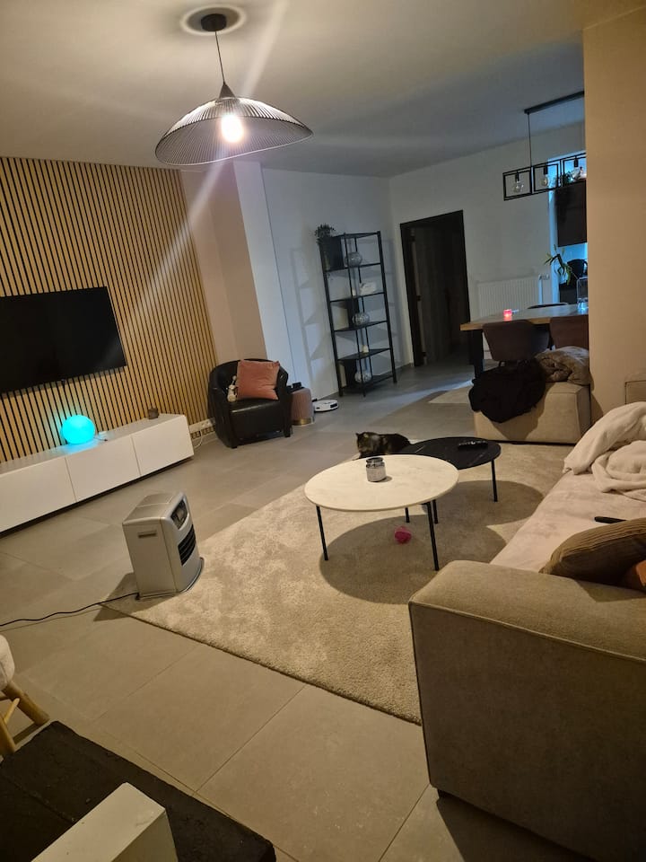 Chambre Dans Maison Pr 1 Personne - Mons