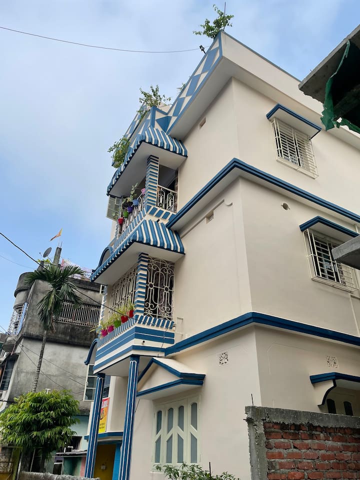 Cherish | Minimal Private Room With Kitchen - Siliguri