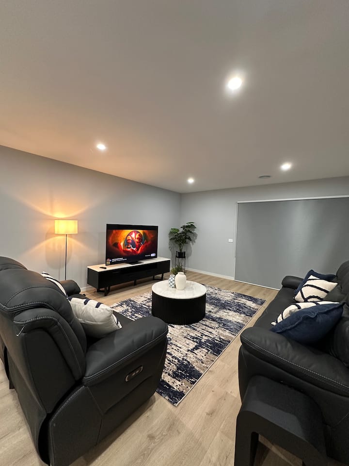 Lilly Pilly Lodge - Clyde North