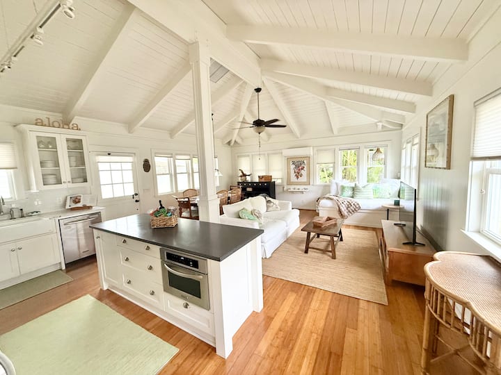 Luxury Beach Cottage - The “Windward” - 1 Bed/bath - Kailua, HI