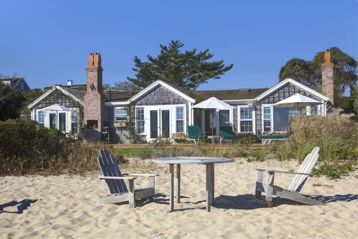 Nantucket Beachfront Cottage - Nantucket, MA