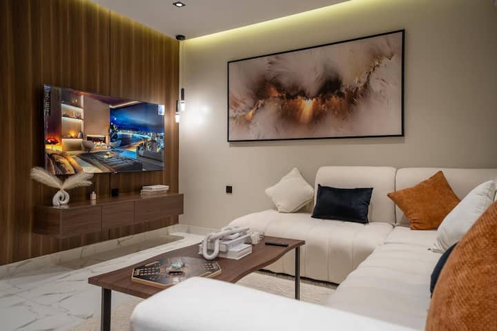 غرفة وصالة أنيقة بجانب بوليفارد - Riyadh