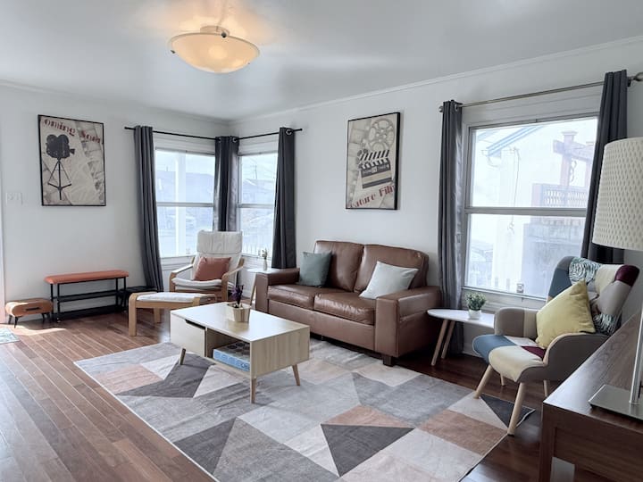 Modern Private Suite W/ Kitchen & Bath | San Bruno - San Bruno, CA