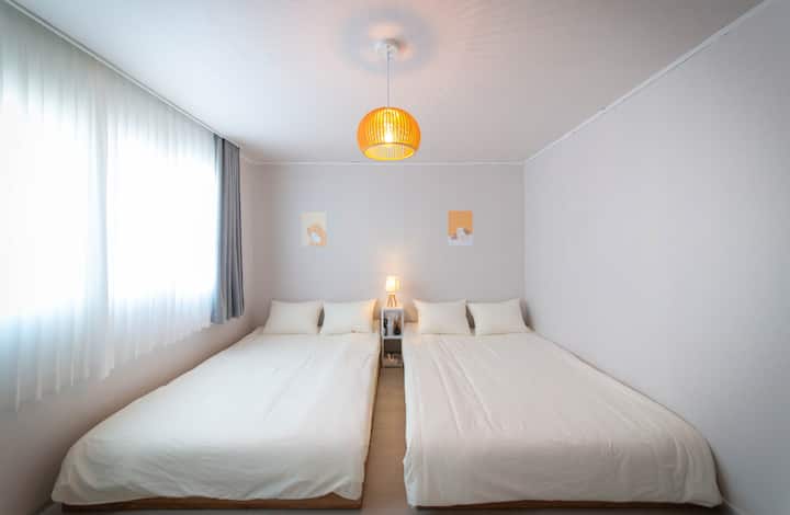 [오픈할인]김포공항 5분/침실다이닝룸분리/홍대여의도30분/감성숙소/송정역도보7분 - Bucheon-si