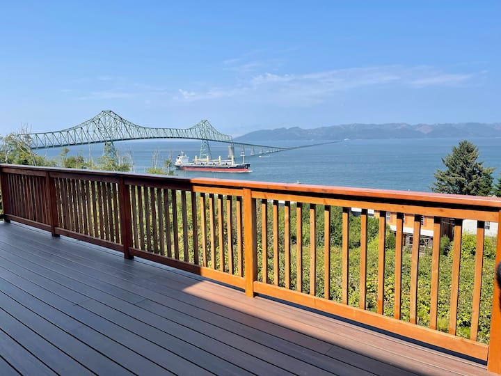 Bridgeview A Luxury Astoria Experience - Astoria, OR