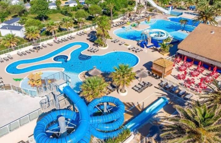 Mobil-home Confort, 4 Personnes - Sainte-Marie-la-Mer