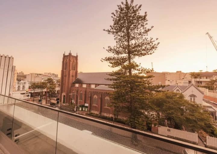 Experience Manly Like A Local! - Manly
