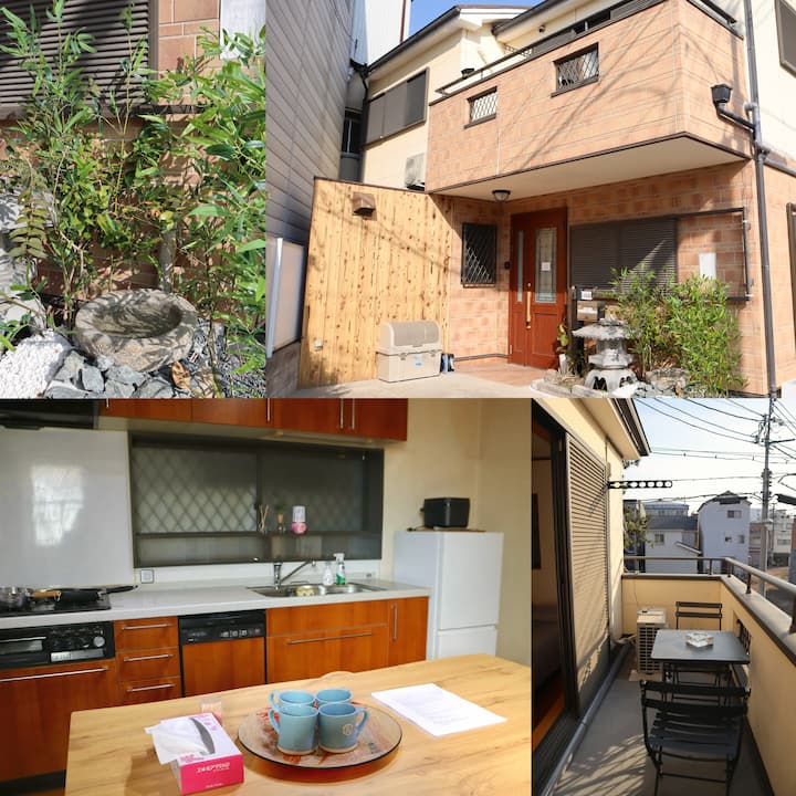 遥】大阪日式温馨两层一户建4室/2浴/2卫最大13人/机场直达近难波/户外淋浴/免费停车位/家庭出行 - Japan