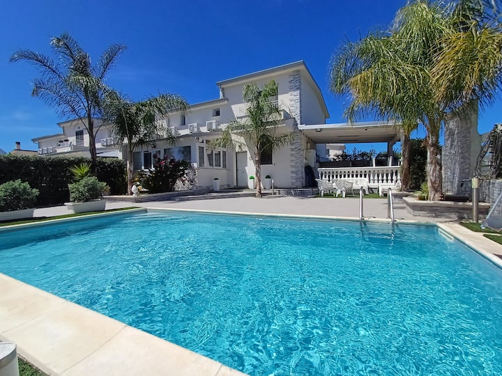 Villa Con Piscina Esclusiva A 2 Passi Dal Mare - Capaci