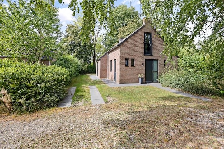 Sfeervol 6/7 Pers Huis Met Grote Tuin En Privacy! - Nijmegen