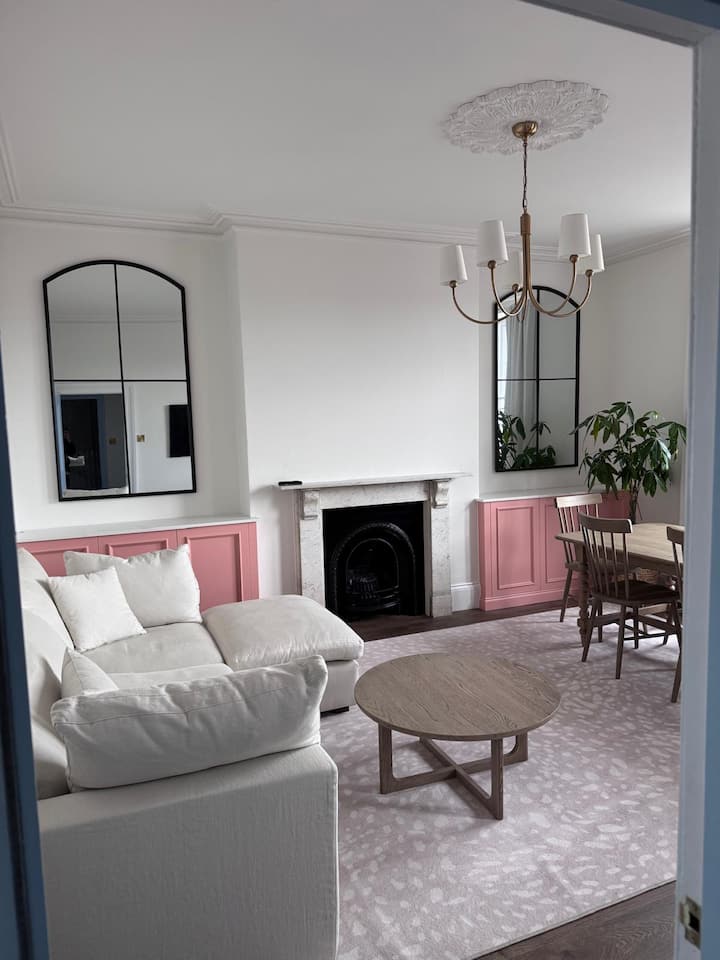 Palm Suite ~ Luxury 2 Bedroom Apartment In Clifton - Bristol