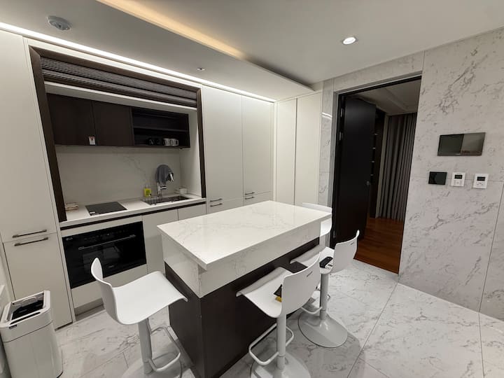 Gangnam/seocho 2‑bedroom Family Suite - Seoul