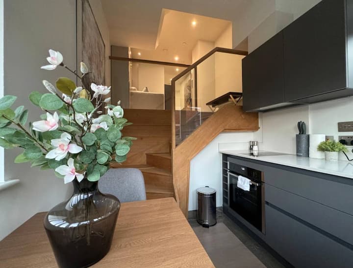 Reading Town Centre Loft Escape - Reading