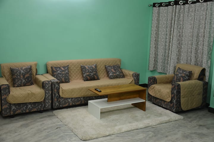 Family-friendly Stay Near Tirunelveli Bus Stand - Tirunelveli