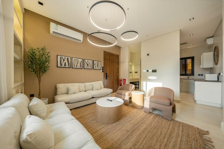 Your Escape In Riyadh | Private Parking - Riyadh