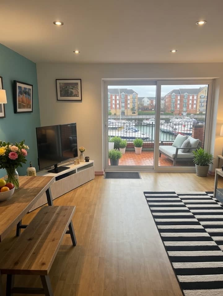 Marina Apartment – Sun Terrace & Waterfront Bliss - Swansea, UK
