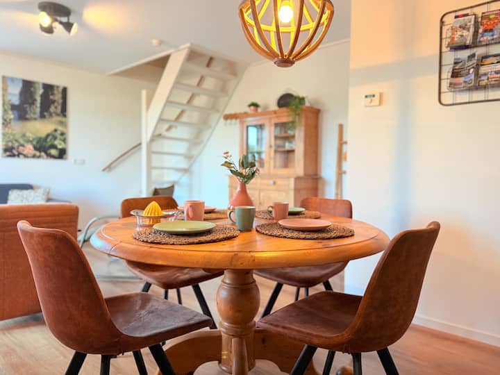 Gezellig Zeeuws Vakantiehuis Vlakbij Strand & Stad - Domburg