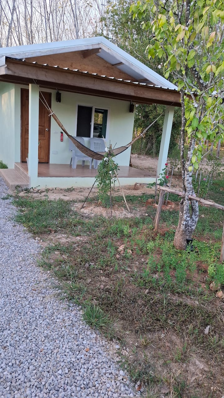 Anna Garden Homestay Rose - Sikao District