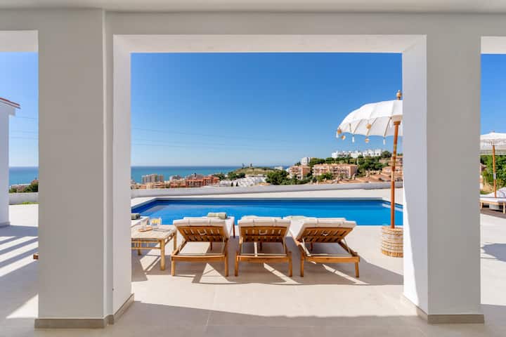 ”Villa Oasis” With Pool & Sea Views - Benalmádena