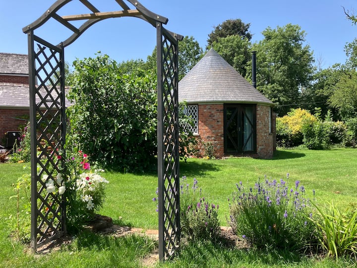 Stacks Granary Self Contained Property - Shaftesbury