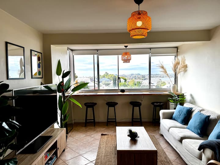 Walk To River, Cafés & Bars | Cosy Fremantle Oasis - East Fremantle