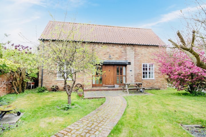 Renovated Barn - Retford