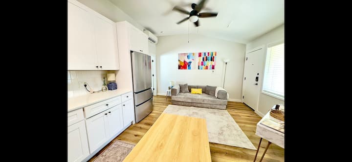 Dallas Destination Hotspot! - Dallas, TX